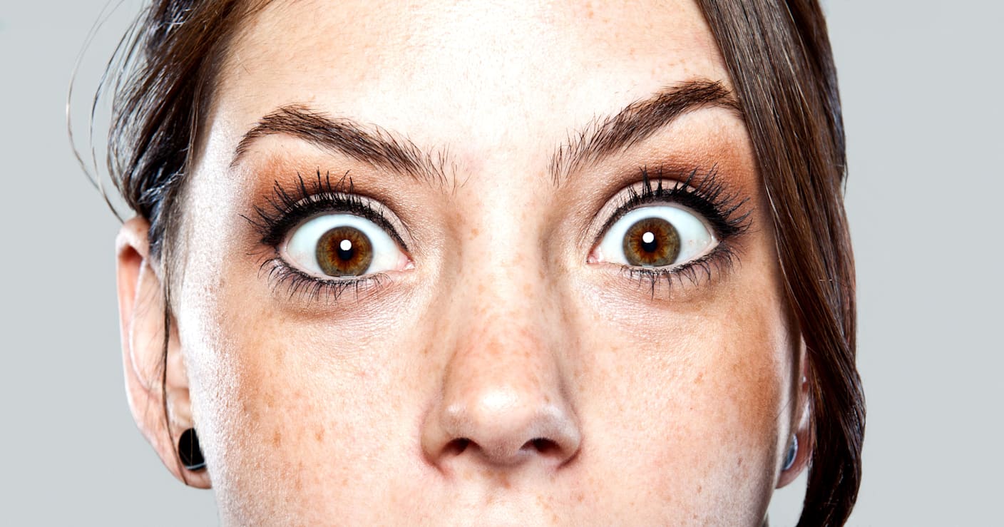 Can Contacts Scratch Your Eyes? | 1-800 Contacts