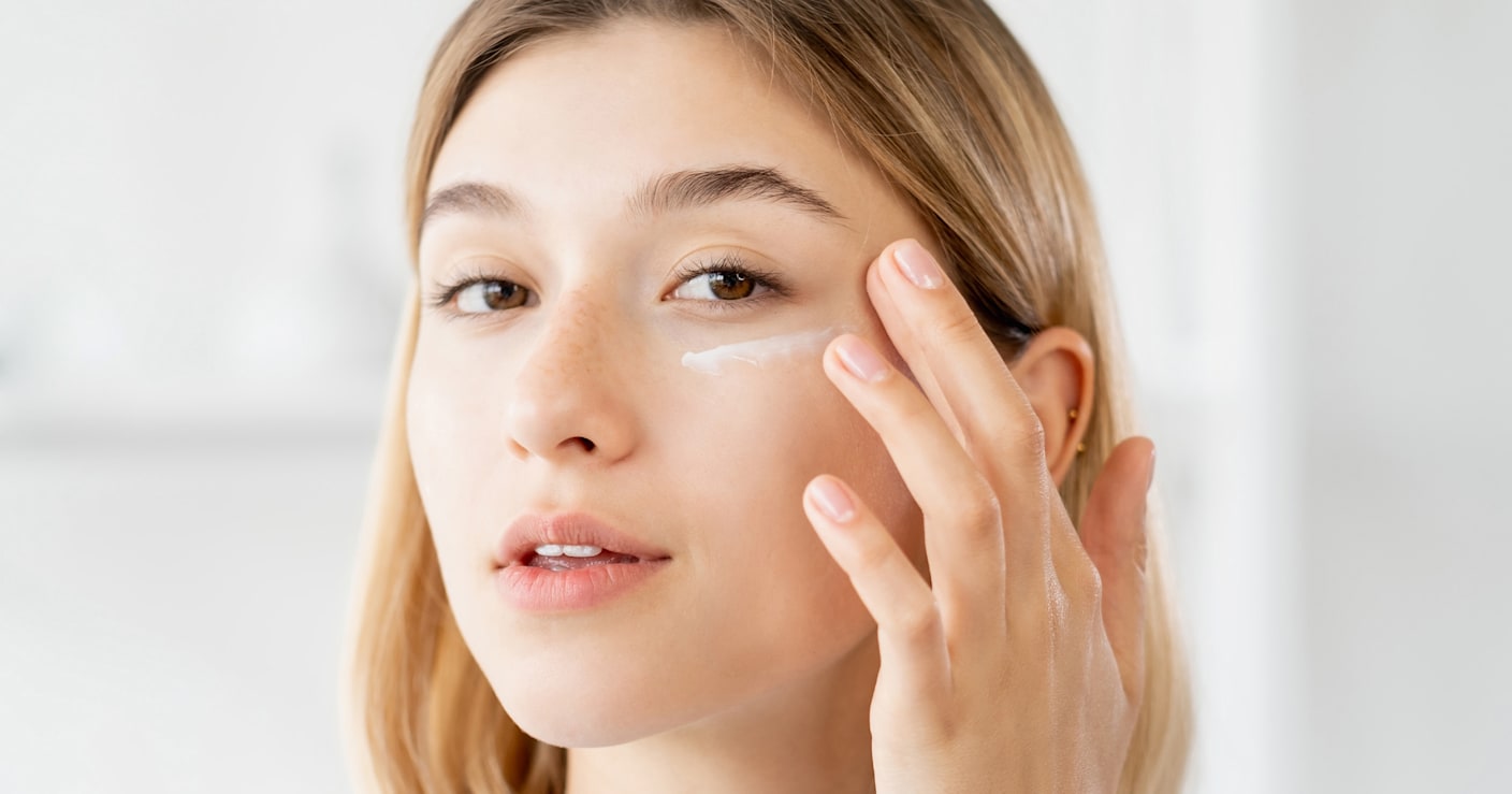 Using Hyaluronic Acid for Dark Circles Under Eyes | 1-800 Contacts