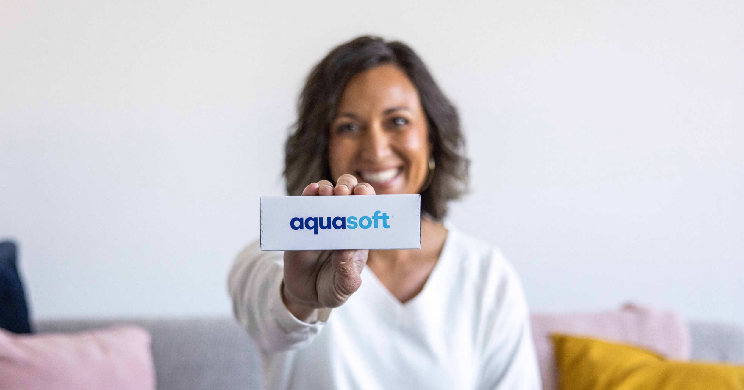 Aquasoft Contacts Review | 1-800 Contacts